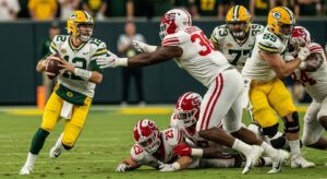 What is a Blitz in Football? Beginner’s Guide - Power Play Post